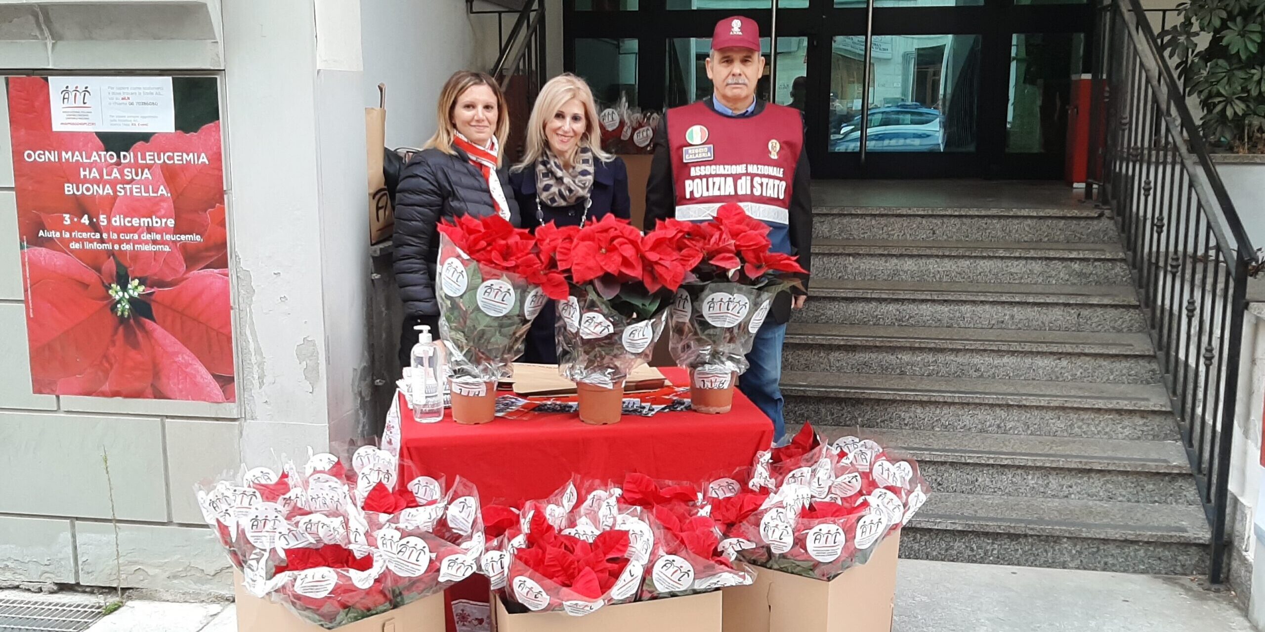Lotta alle leucemie, a Reggio i volontari della polizia in piazza