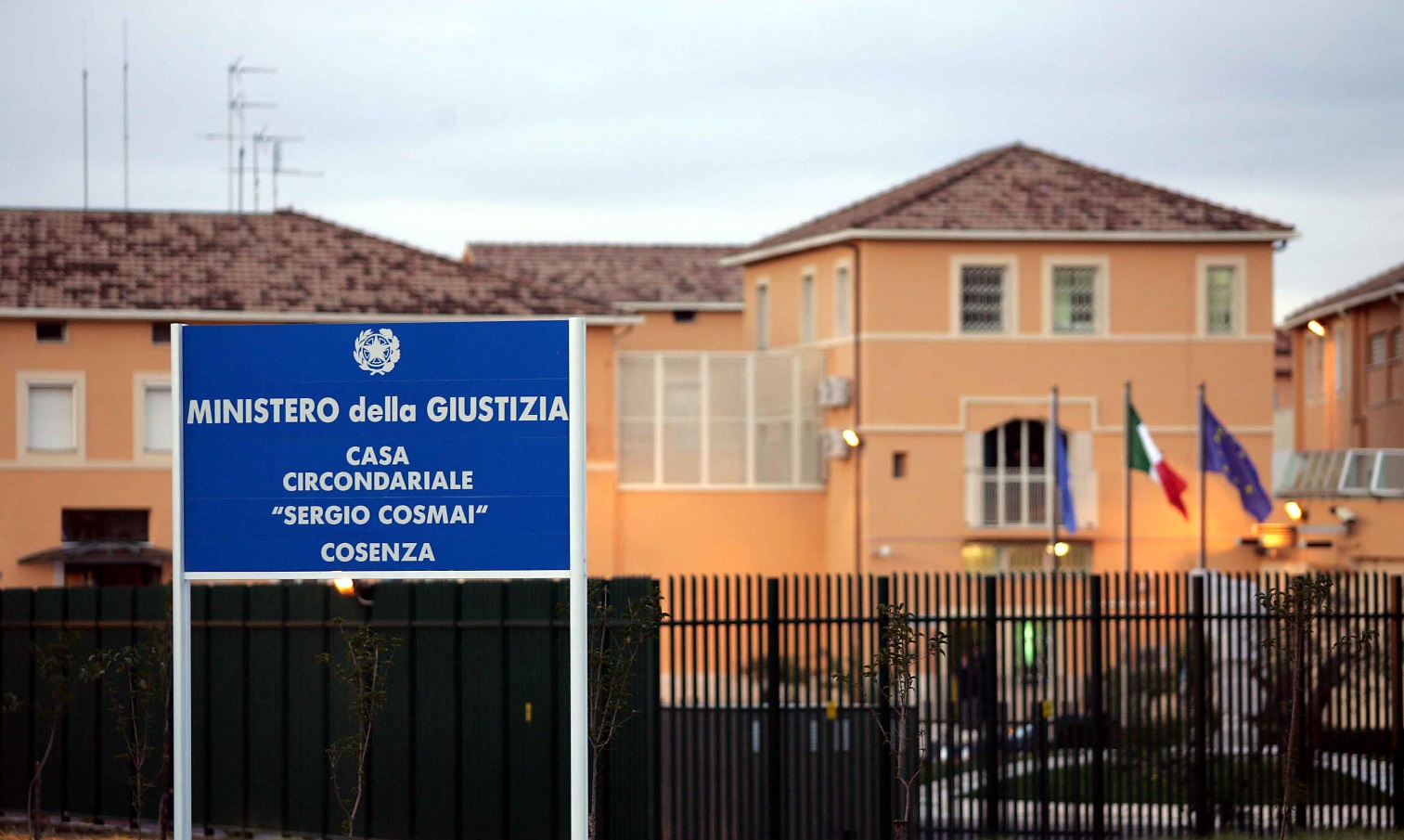 Carcere di Cosenza, la soddisfazione del Sappe per la sigla dell ...