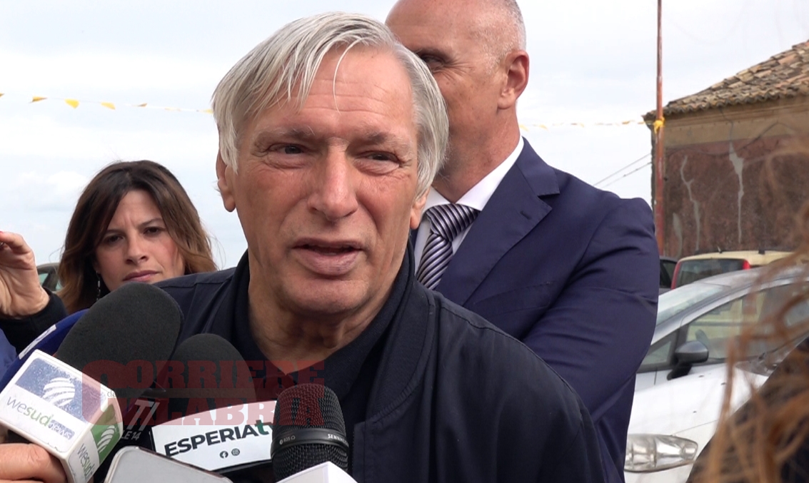 L'appello di don Ciotti: «Esportiamo nel mondo l'immagine della ...