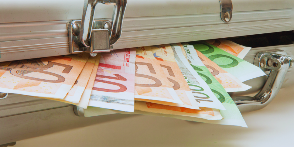 'Ndrangheta ad Ivrea e il "trucco della valigia": 5 condanne in ...