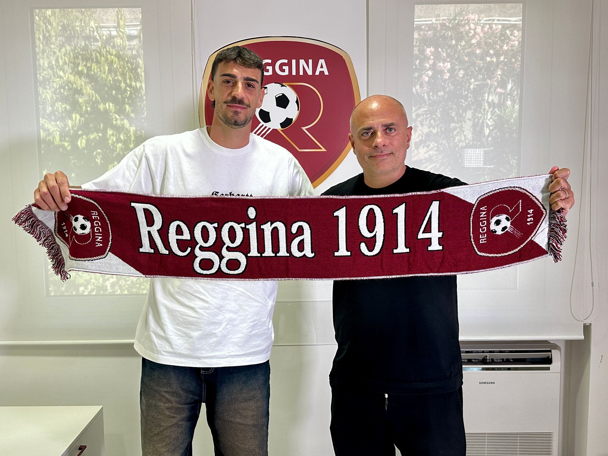 Mercato Reggina, altro acquisto dopo Correnti: Luca Ferraro ha firmato