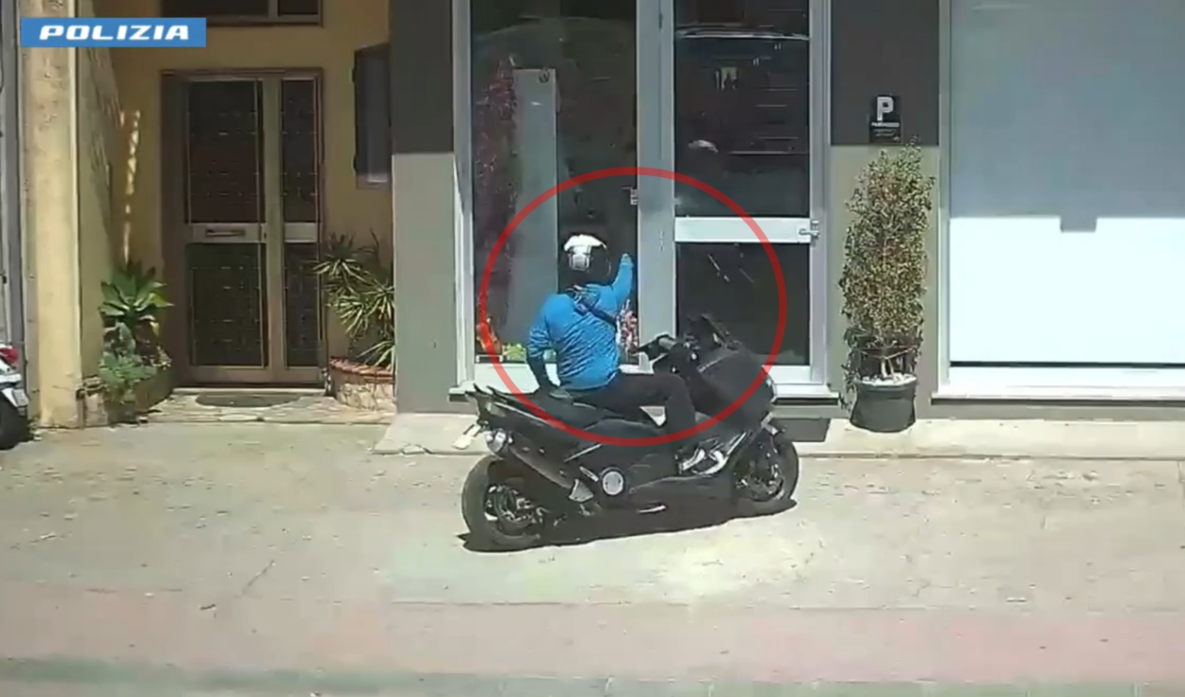 Sparatoria in centro a Rosarno: arrestato un 27enne - VIDEO