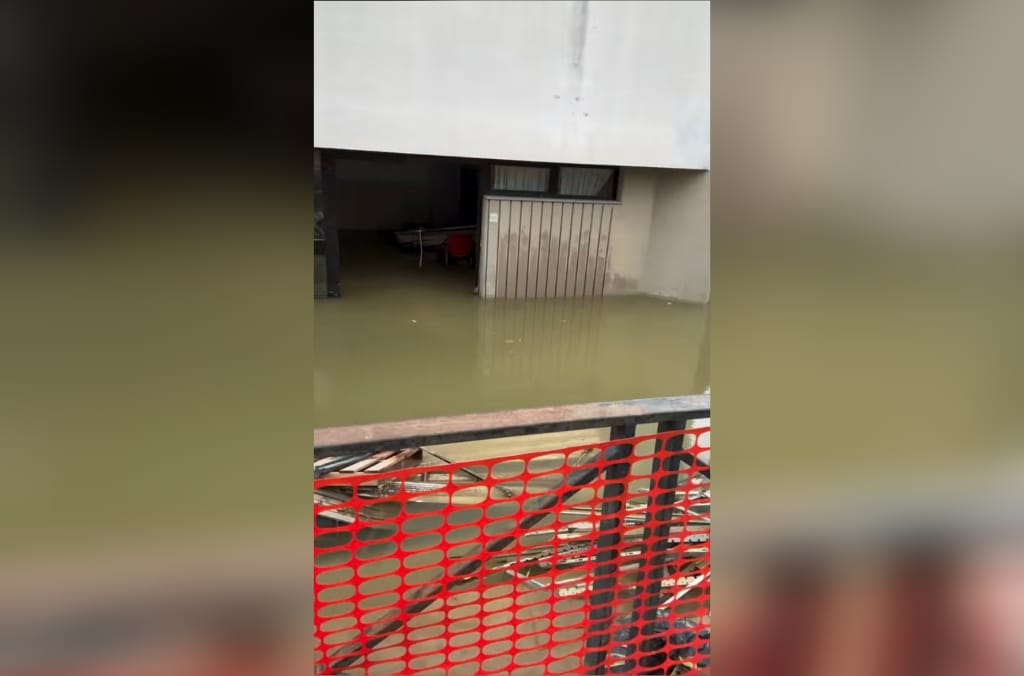 Esonda nella notte il canale, di nuovo allagato il Museo Archeologico ...